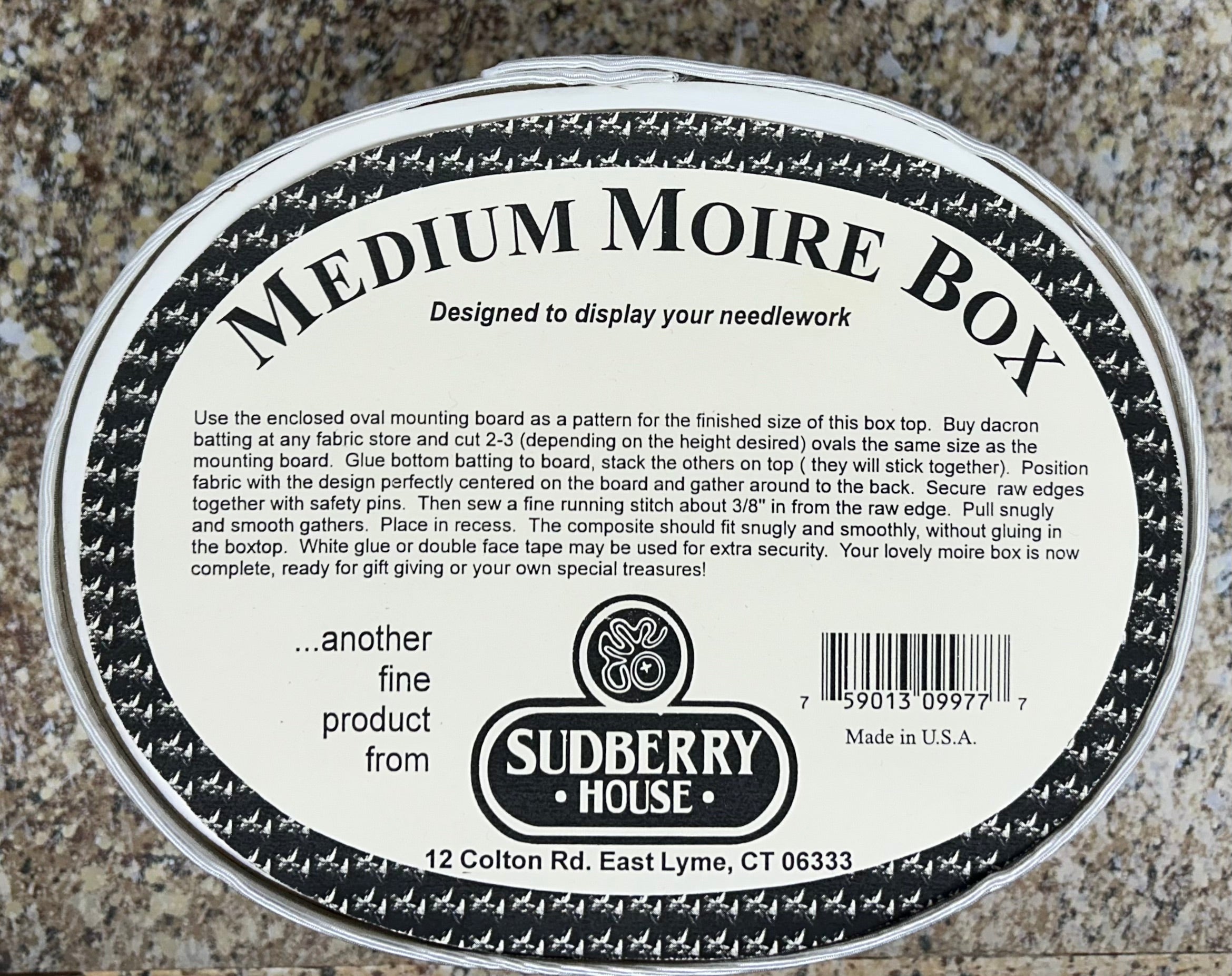 Medium Moire Box – Barbara's Needlepoint